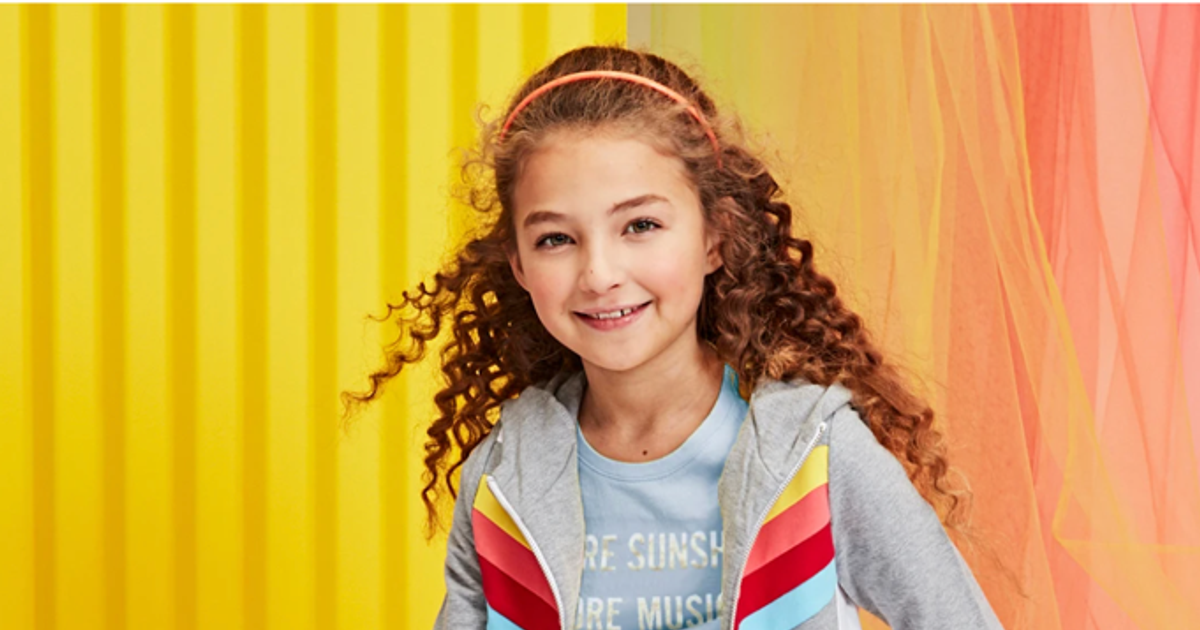 Comfy Boxes Are Here! 6 Cozy Outfits to Wear Now & Later