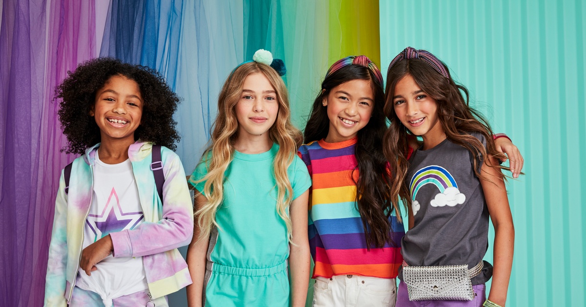 HAPPY & BRIGHT: Spring Looks That Will Make You Smile